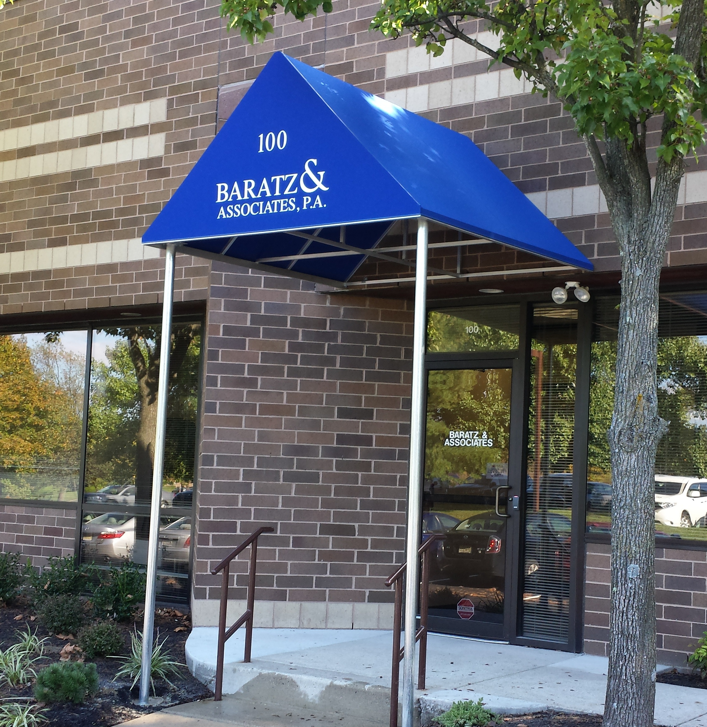 Custom Canvas Business Window Awnings | Forman Signs