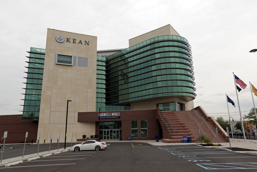 High-Rise Letters & Building Sign Letters | Forman Signs