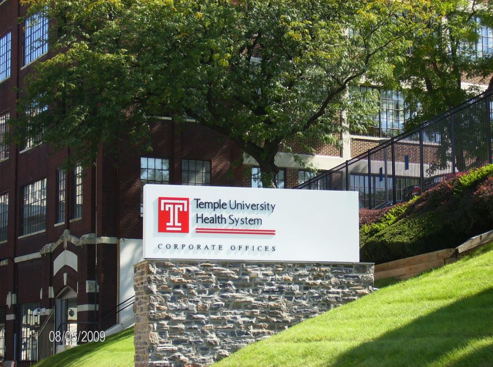 Custom School & College Campus Signs | Forman Signs